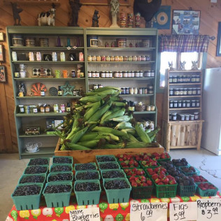 Farm Fresh Produce & Greenhouse | Hancock, ME | Simons Hancock Farms ...